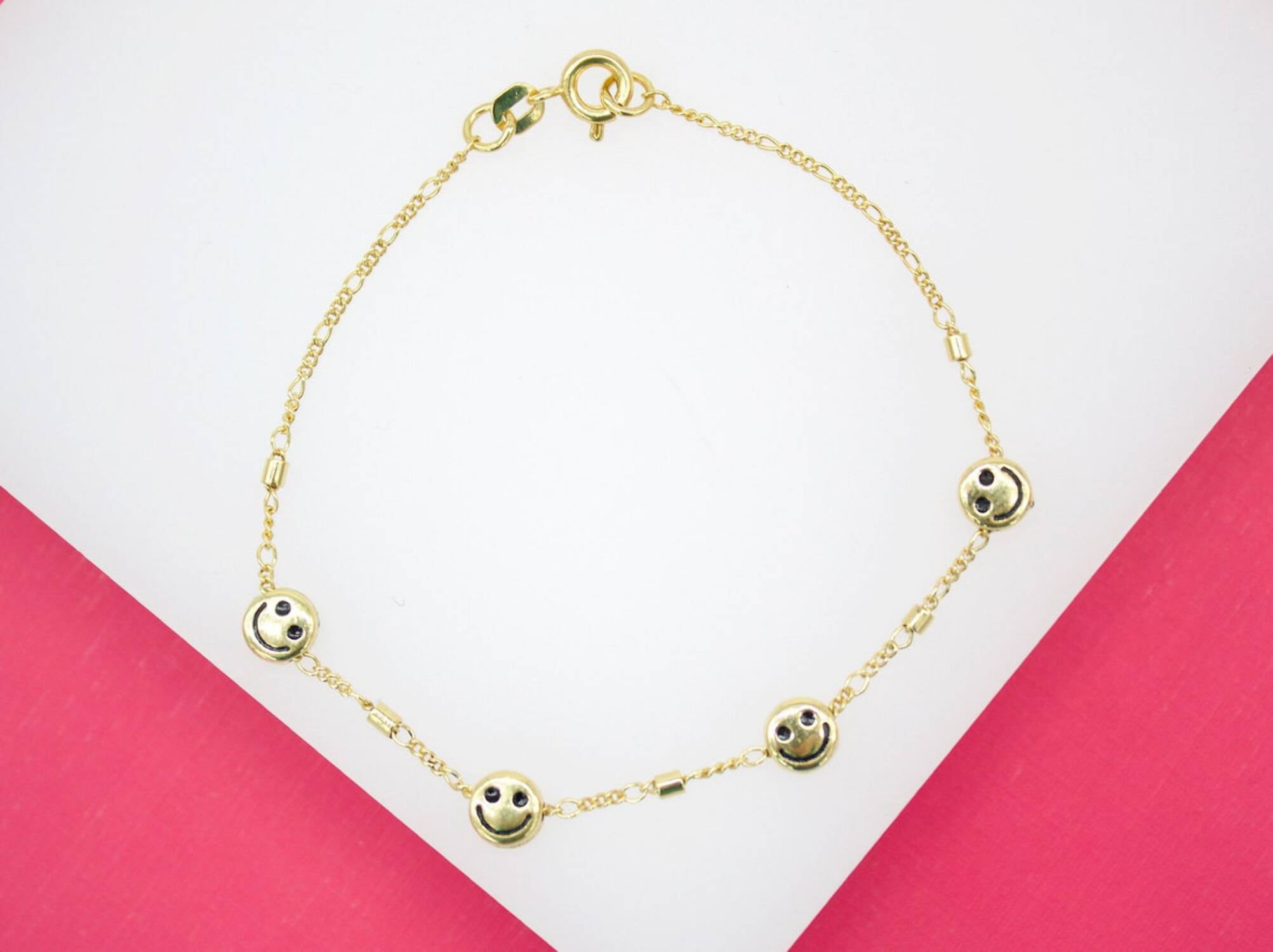 18K Gold Filled Dainty Smiley Face Bracelet - Walmart.com