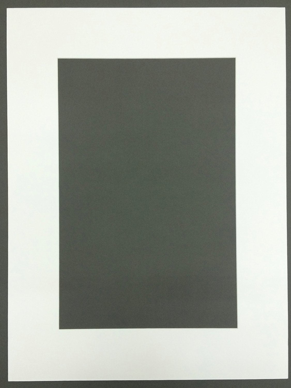 18x24 White Precut Photo Mat, White Core Bevel Cut for 13x19 Pictures ...