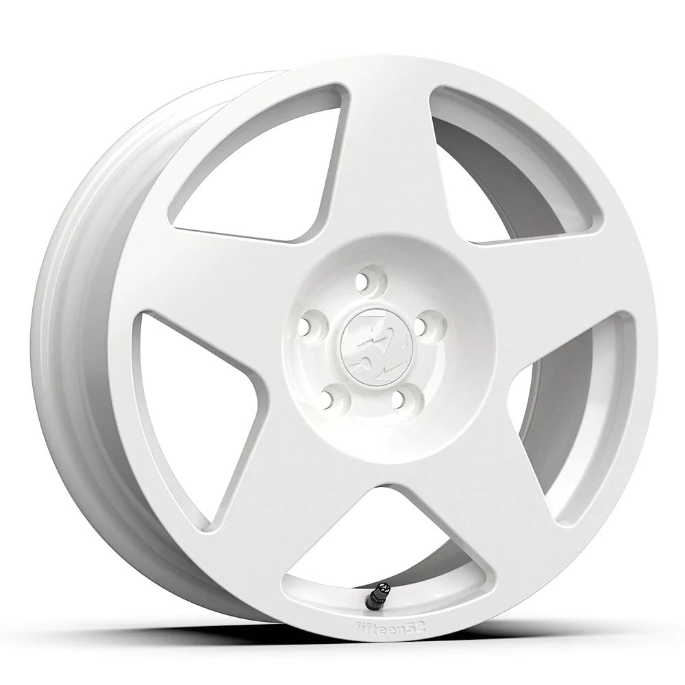 18x8.5 fifteen52 Tarmac Rally White (Gloss) Wheel 5x4.5 (30mm ...