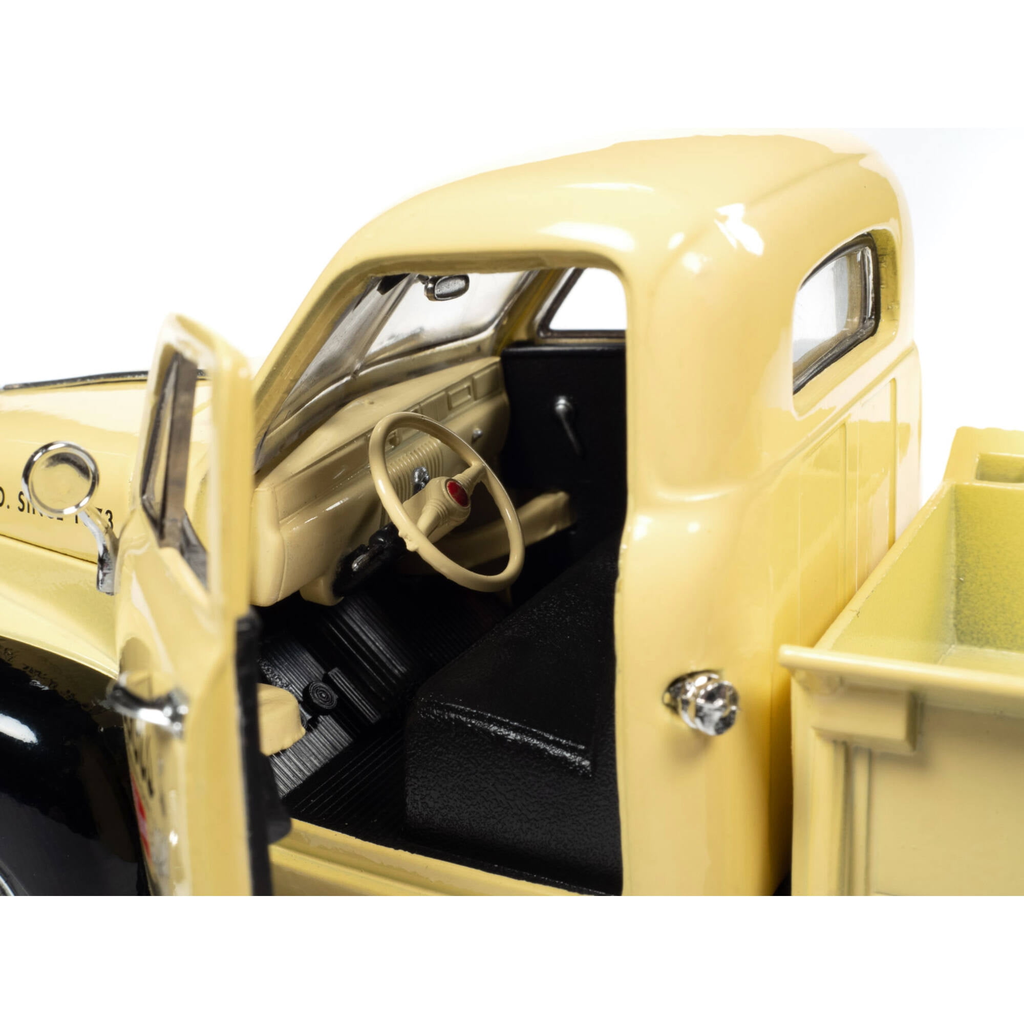 1947 Studebaker Pickup Truck Cream and Black Coors Pilsner 1/24 Diecast ...