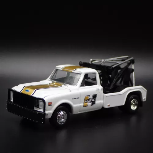 1972 CHEVROLET C30 DUALLY WRECKER TOW TRUCK HURST 1:64 SCALE DIECAST ...