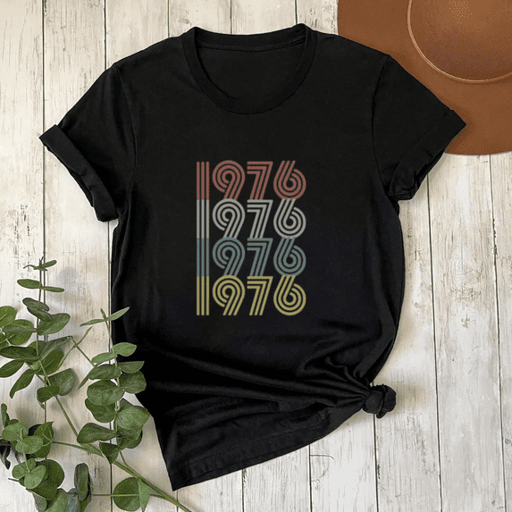 1976 Birth Year Retro Style Classic Milestone Birthday Unisex T-Shirt ...