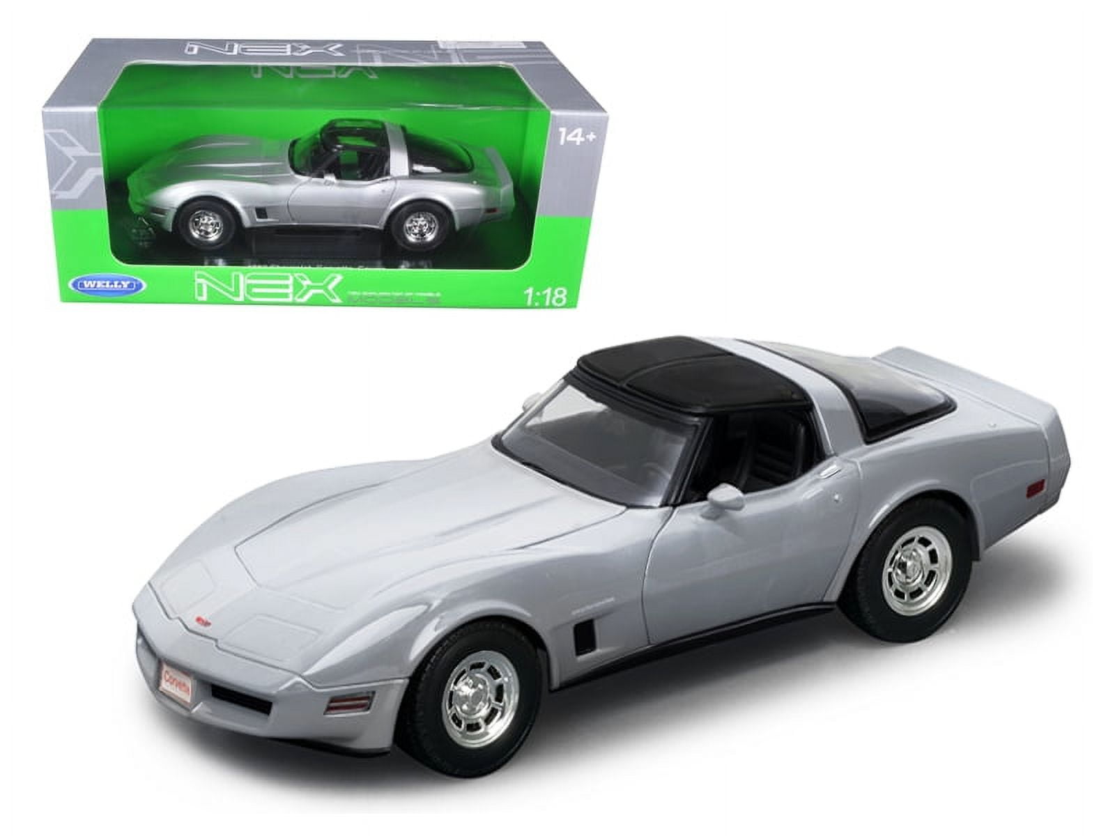 1982 Chevrolet Corvette Silver 1/18 Diecast Car Model by Welly ...