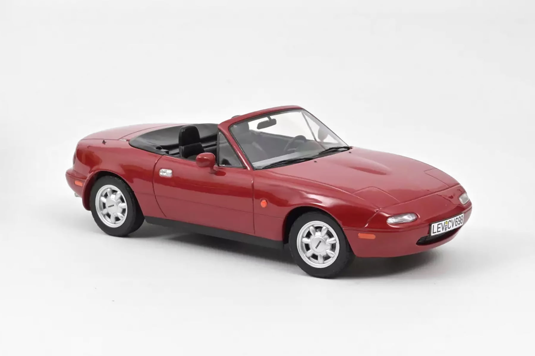 1989 Mazda MX-5 Miata Convertible, Red - Norev 188020 - 1/18 Scale ...