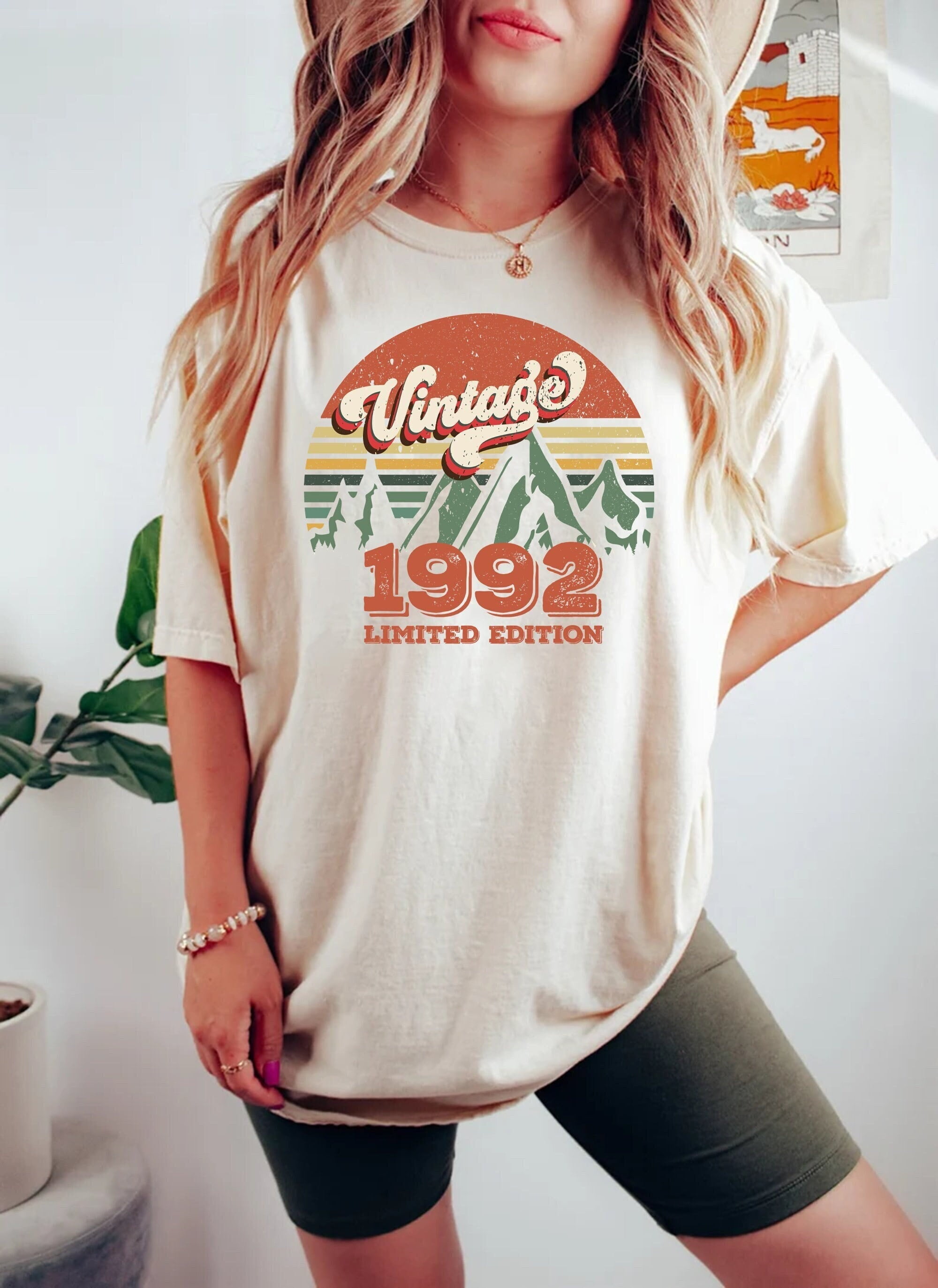 1992 Shirt, 32nd Birthday Gift For Women,1992 Retro Shirt, 32nd ...