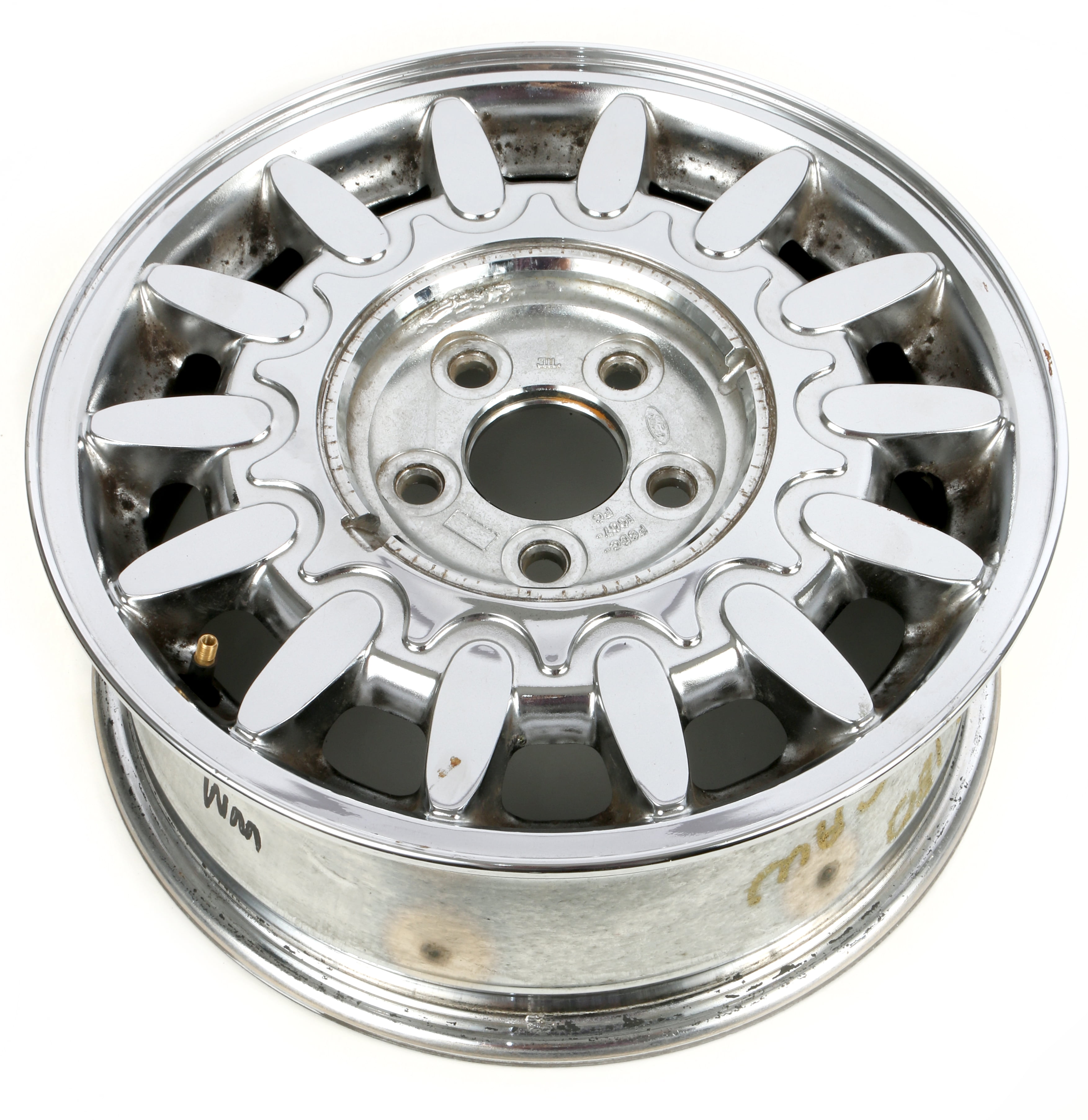 Ford Taurus Wheel