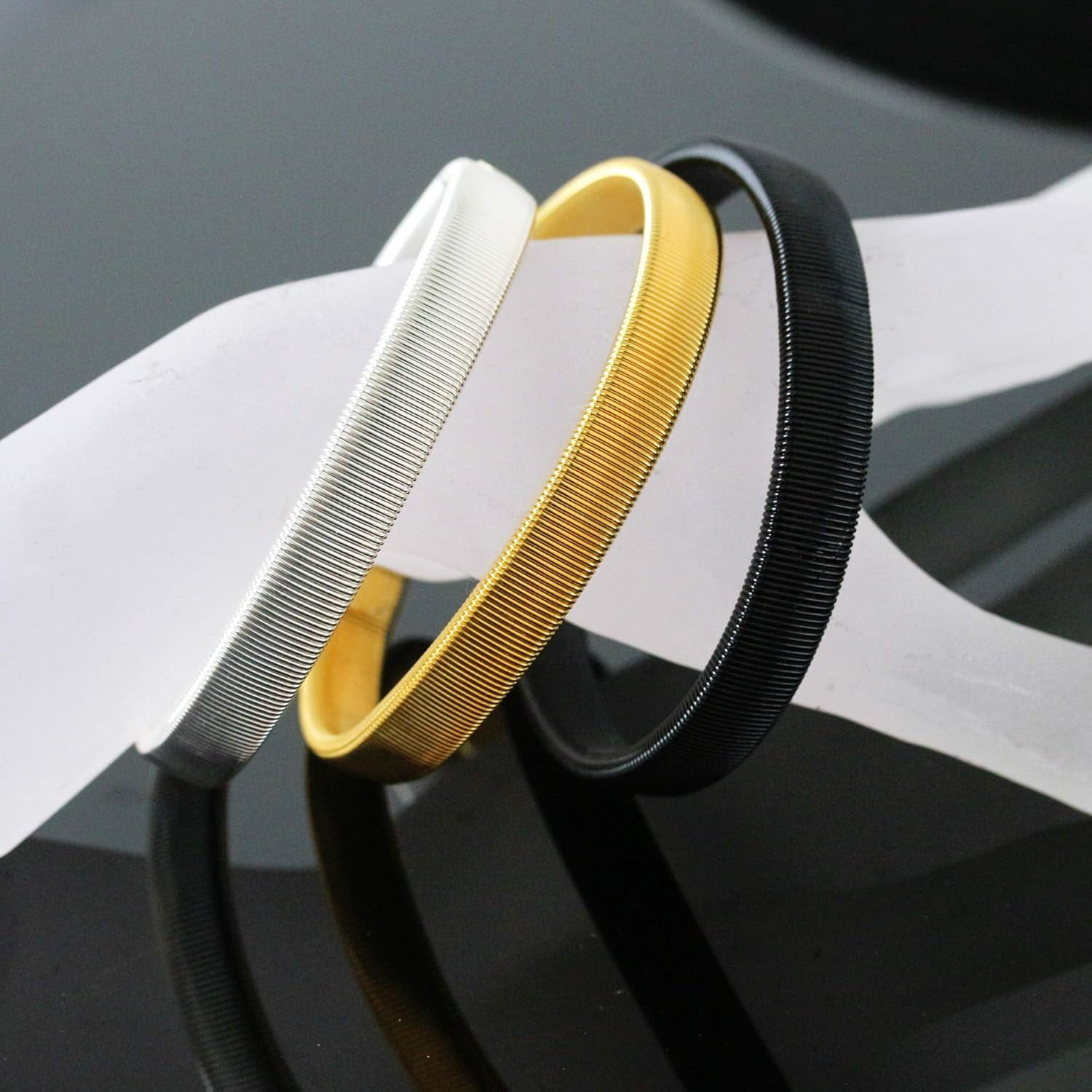 1Pc Golden Alloy Spring Bangles for Men Golden Charm Bangles Spring ...