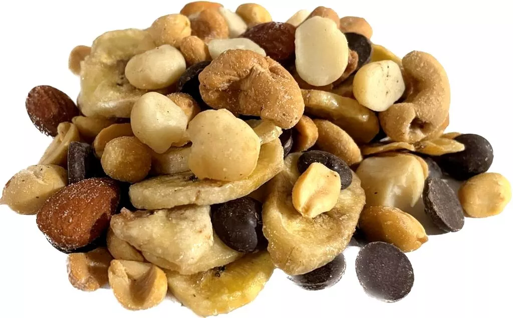 1lb Delicious Roasted Nuts With Belgian Dark Chocolate & Banana Chips ...