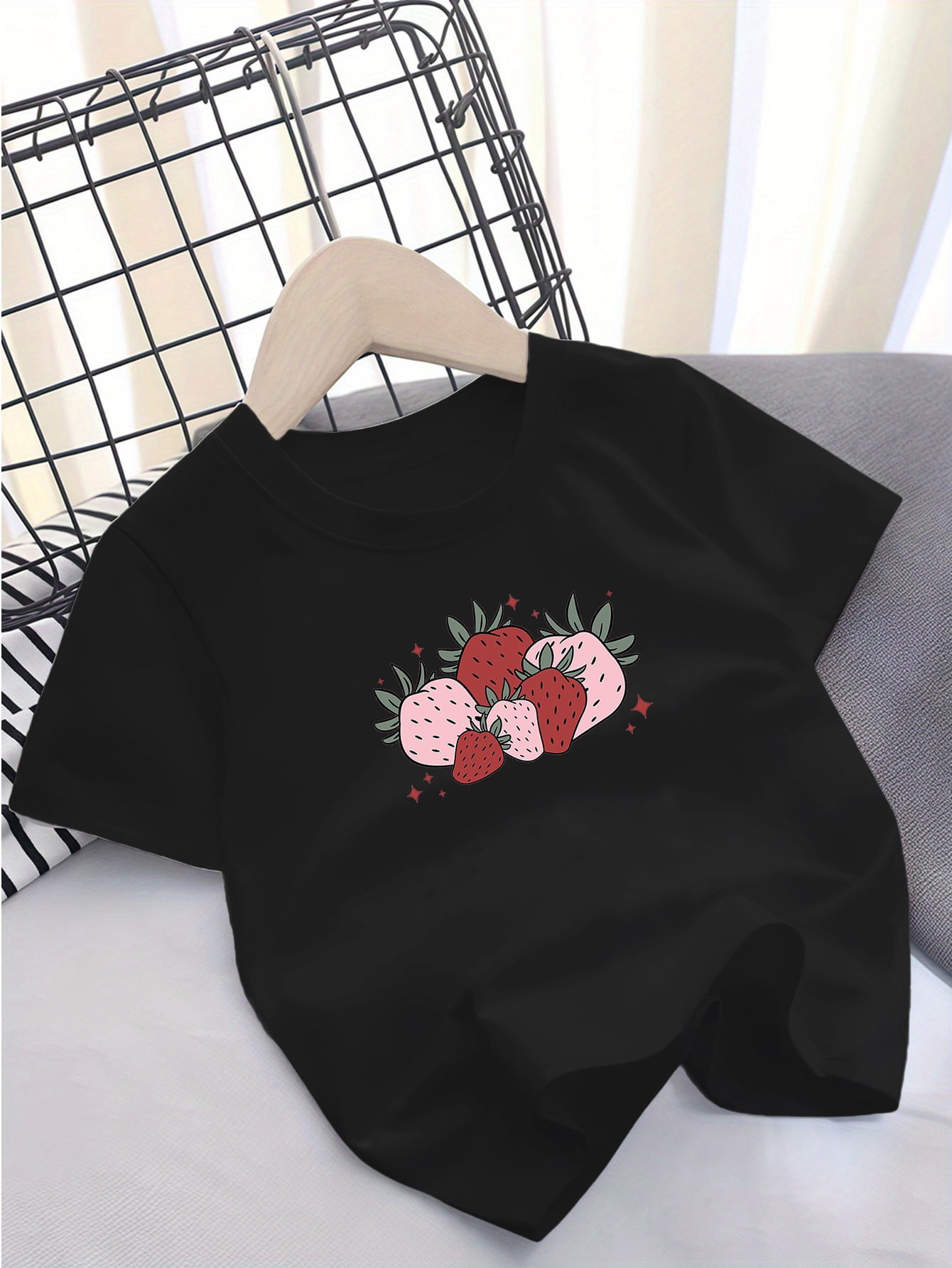 1pc Girls' Summer Cotton T-Shirt with Cartoon Strawberry Print, Crew ...