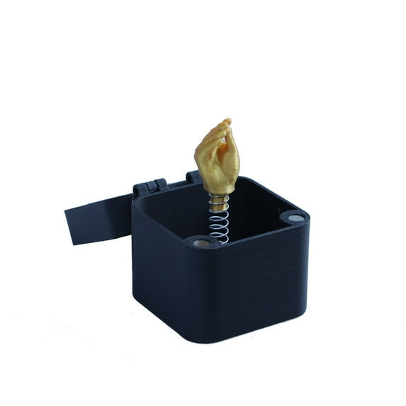 1pc The Grip In The Box Size: 5*5*5cm Christmas Gift Surprise Box ...