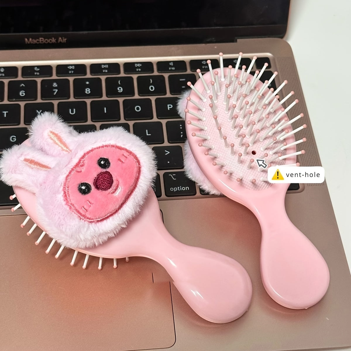 1pcs Cute Plush Beaver Cartoon Air Cushion Comb Portable Scalp Massage ...