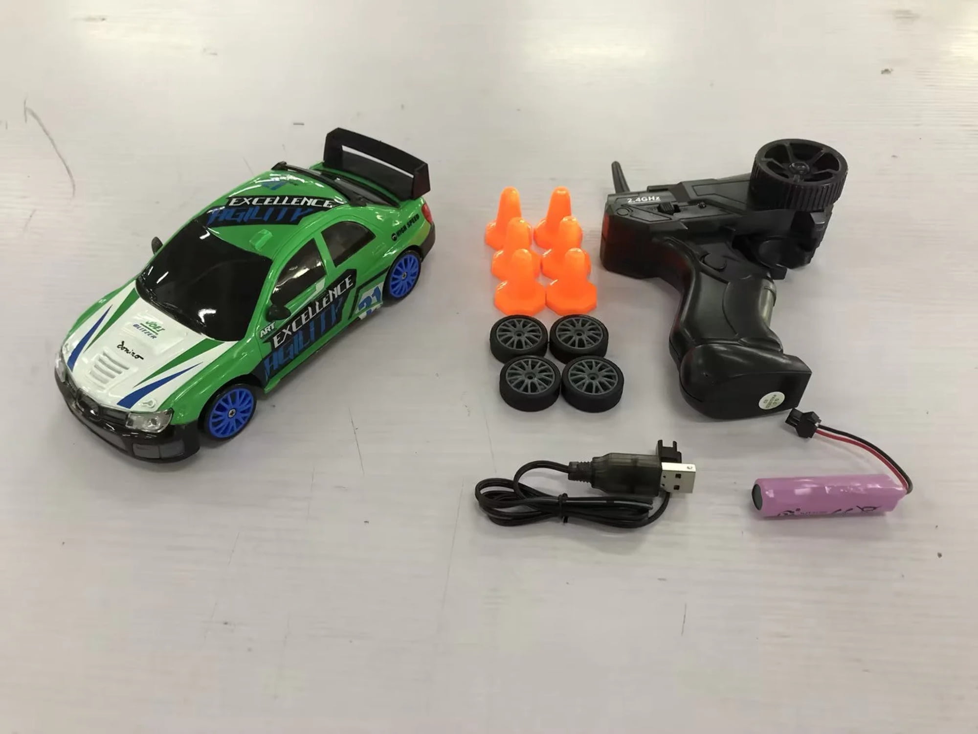 2.4G Drift Rc Car 4WD RC Drift Car Toy Remote Control GTR Model AE86 ...
