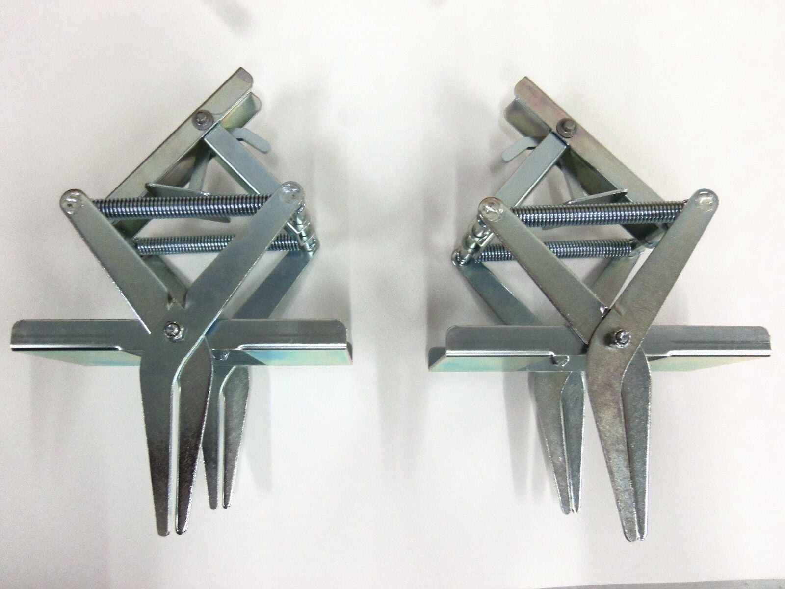 2 PAC Wire Tek 1001 Easy Set Mole Eliminator Mole Traps Made in USA ...