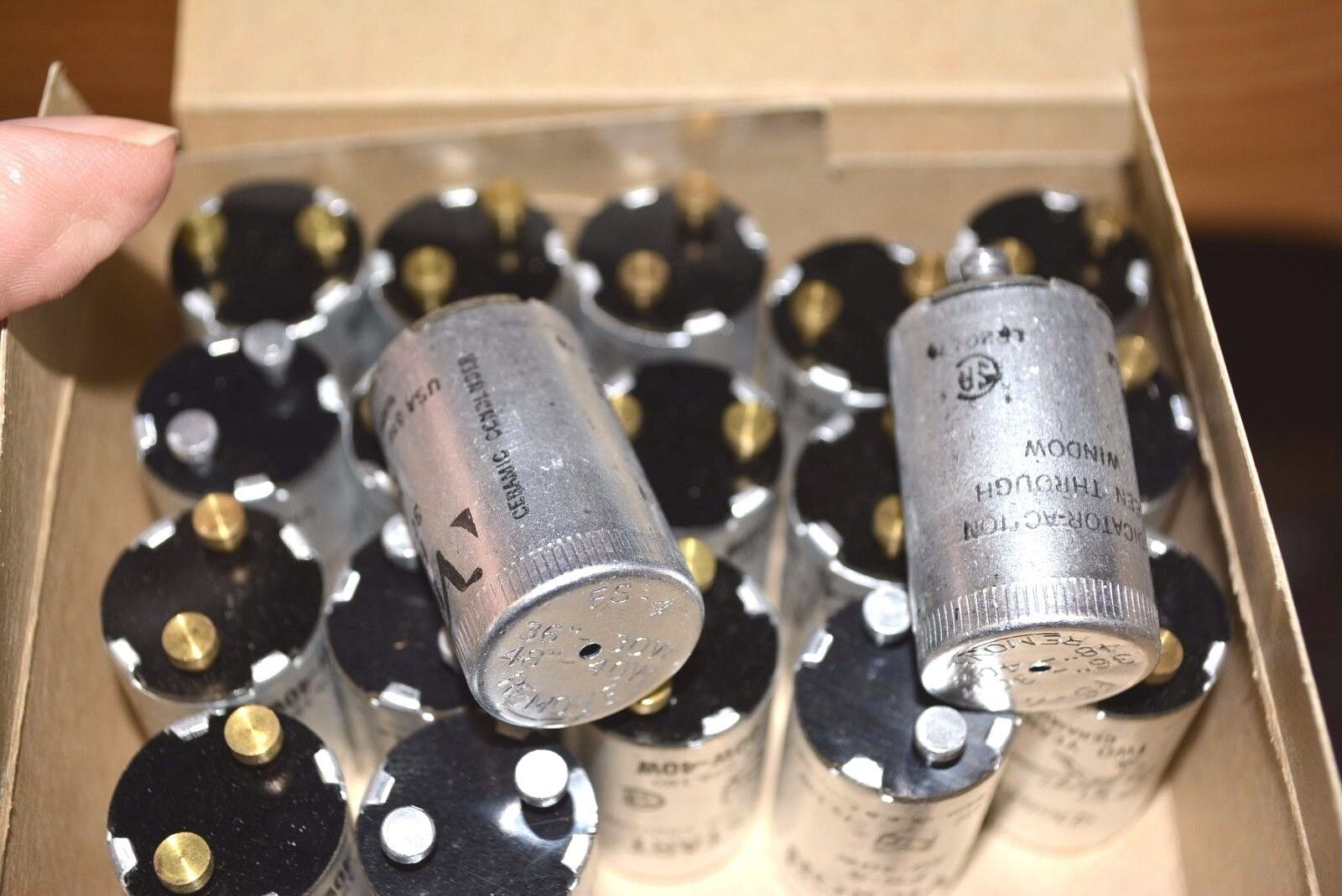 2-PK FS-4 30-40 Watt Fluorescent Starter VICRON Made in USA NEW FS-4 ...