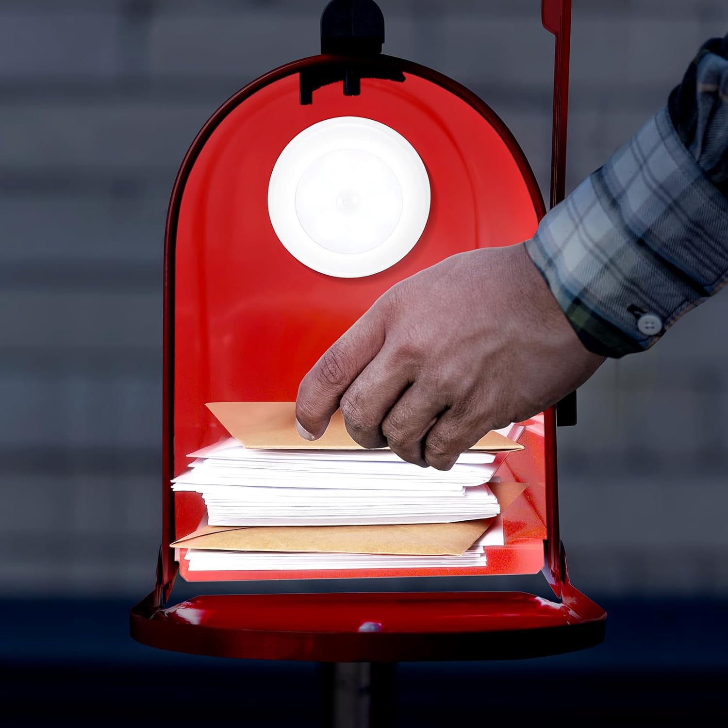 2-Pack Motion-Sensitive Mailbox LED Light - Portable, Universal ...