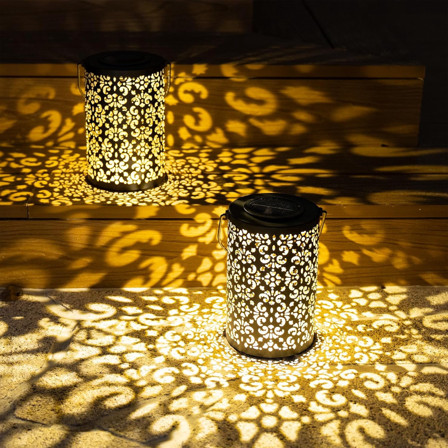 2 Pack Outdoor Solar Hanging Lantern Lights, Patio Solar Lantern ...