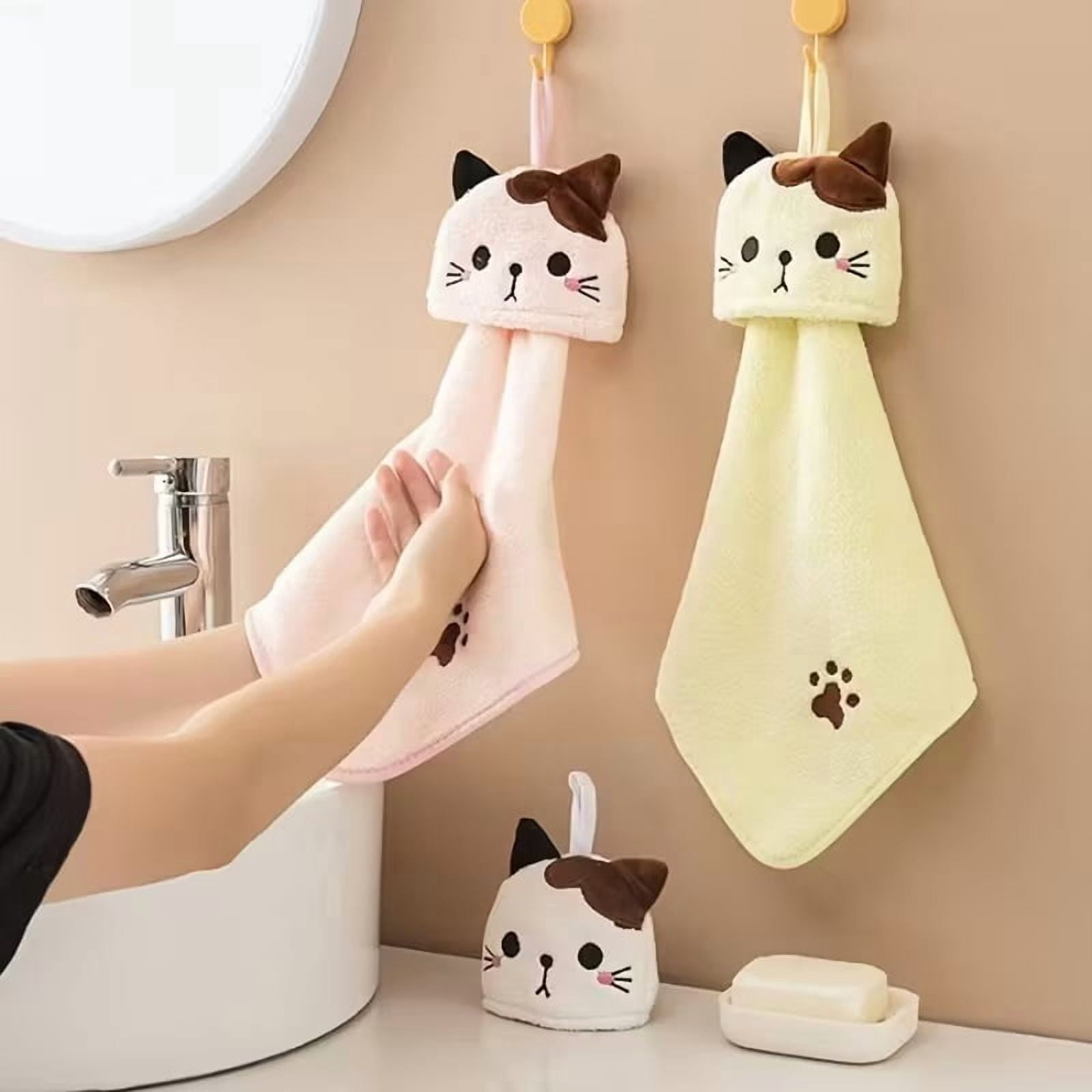 2-Pack Soft Coral Velvet Cat Towels with Cute Cat Ears and Paw Print ...