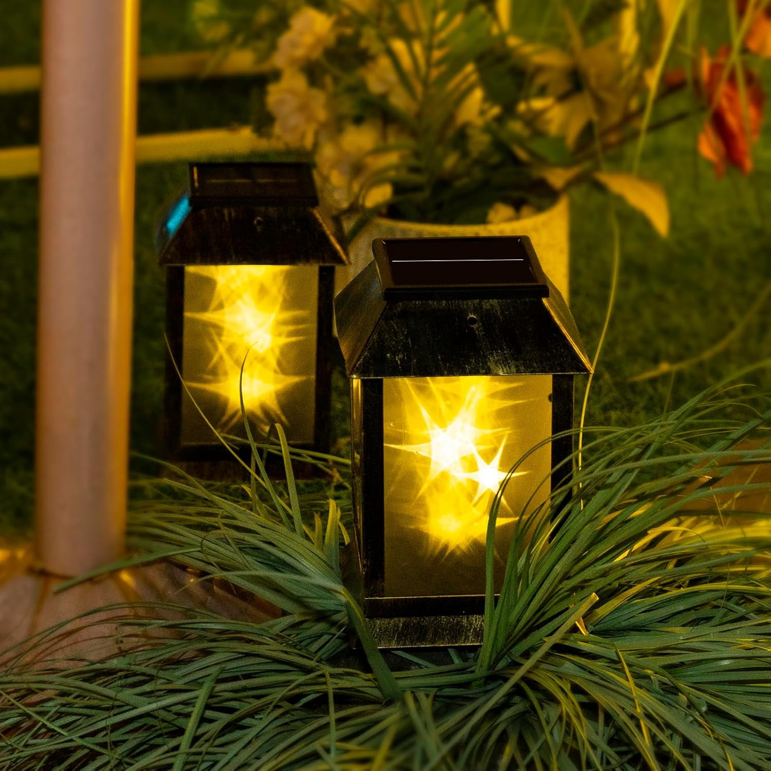 2 Pack Solar Lanterns Outdoor Waterproof, 3D Hanging Solar Lights, Type ...