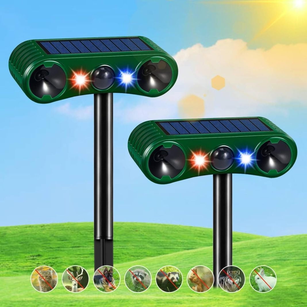 2 Pack Solar Nocturnal Animal Repellent, Skunk Repellent Motion ...