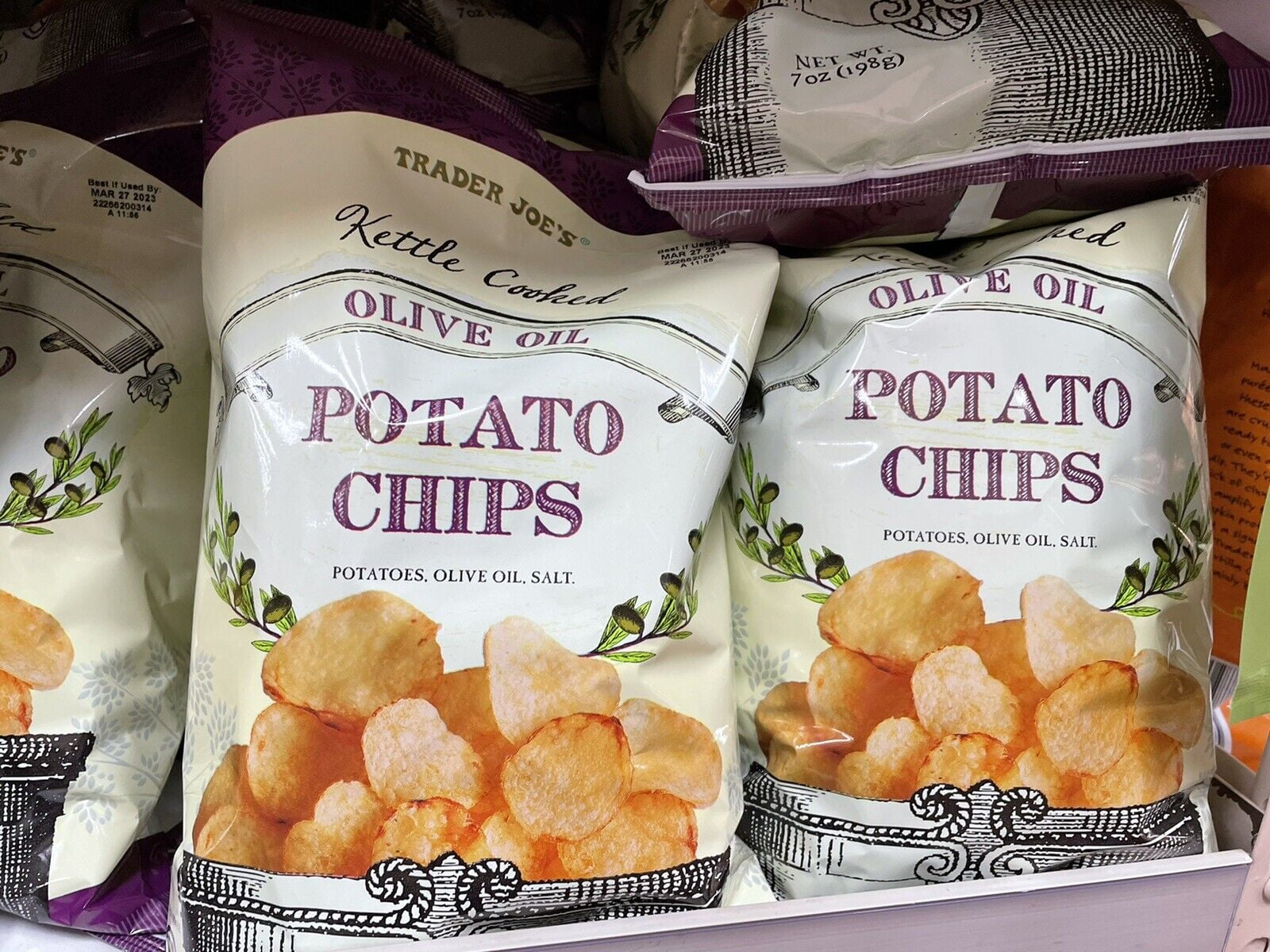 2 Packs Trader Joe's Kettle Cooked Olive Oli Salt Potato Chips 7 oz ...