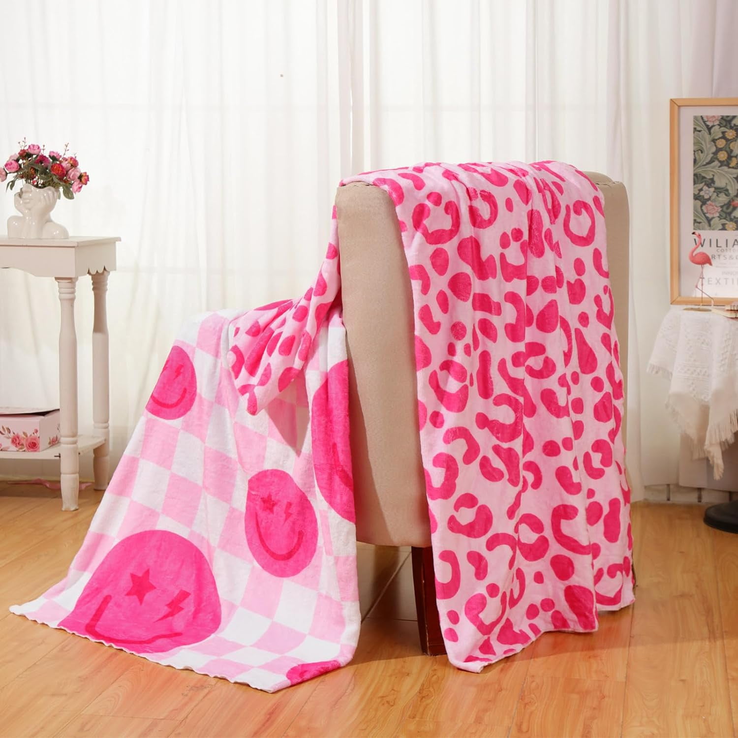 2 Pieces Pink Blankets Christmas Preppy Throw Blankets Smile Face ...