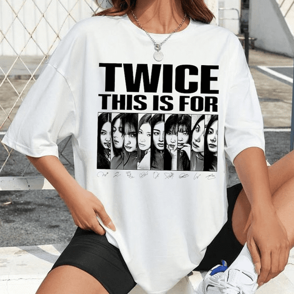 2-Sided Twiice World Tour in US T-Shirt, TEN The Story Goes On & Part 2 ...