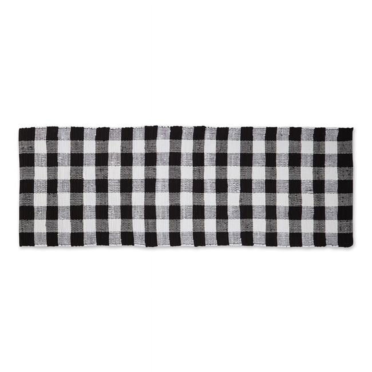 2 ft. 3 in. x 6 ft. Buffalo Check Runner Rug, Black & White - Walmart.com