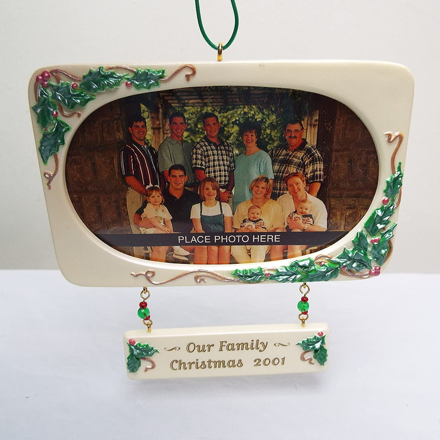 2001 Our Family (Photo Holder) Hallmark Keepsake Christmas Tree ...