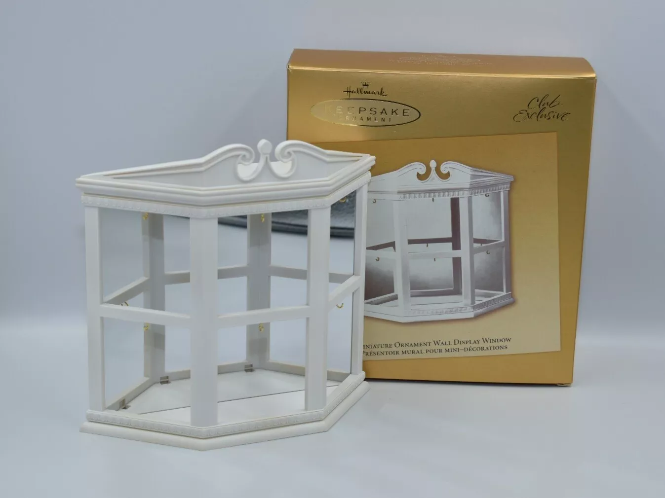 2003 Miniature Ornament Wall Display Window (Ornament Display Stand ...