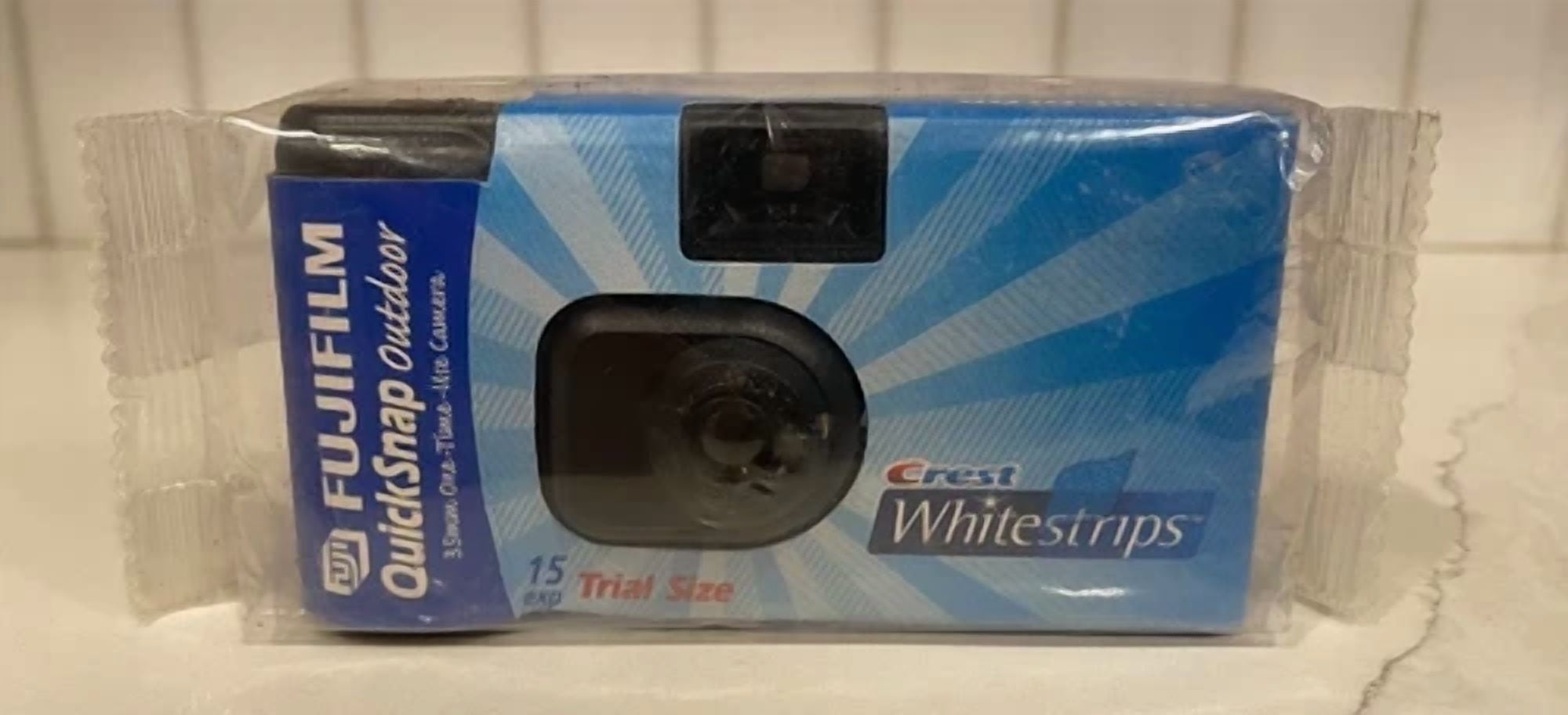 2004 Fujifilm Quicksnap Outdoor 35Mm Single Use 15 Exposure Film Camera ...