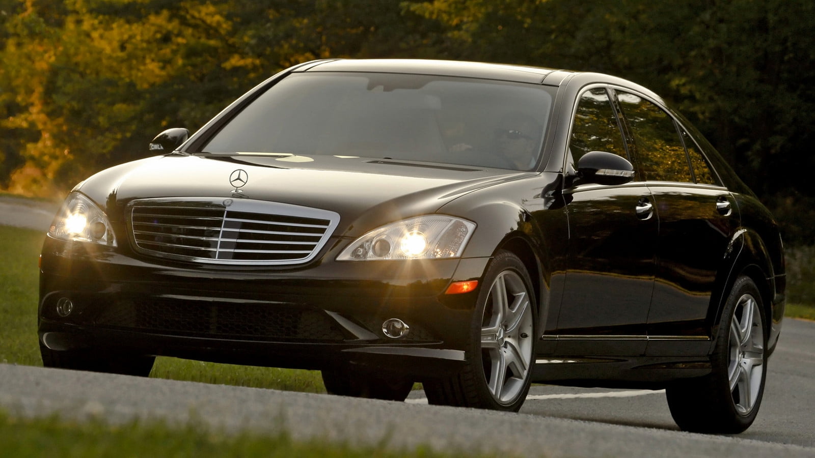 2006 Mercedes-Benz S-Class AMG Styling Long US Car Poster - 24x36 Inch ...