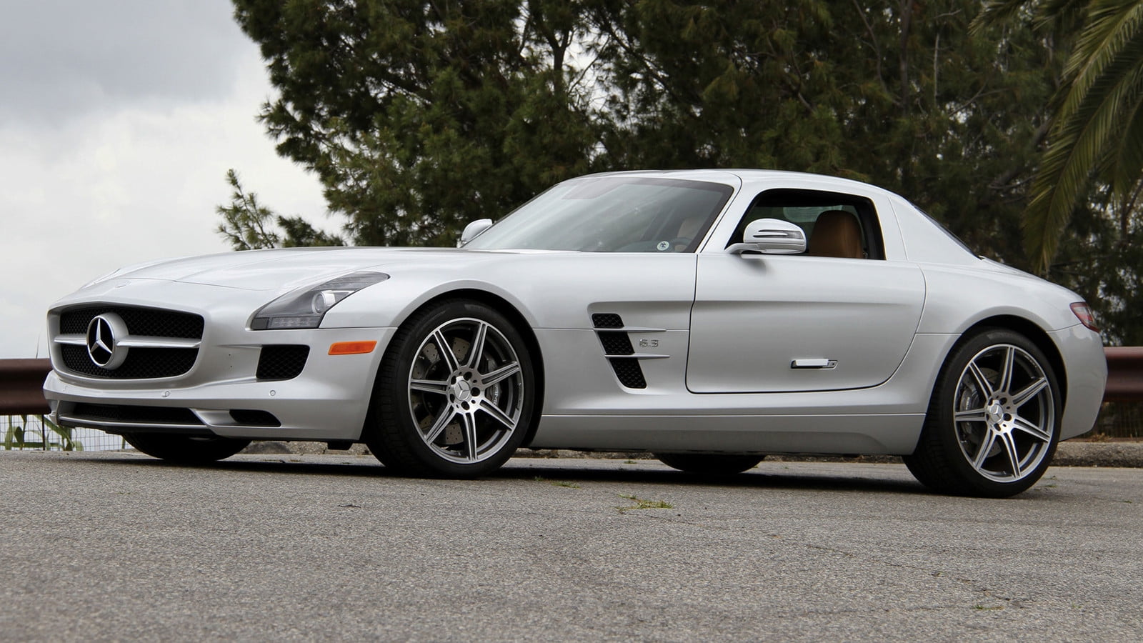 2010 Mercedes Benz SLS AMG - 12x18 Inch Laminated Poster - Stunning ...