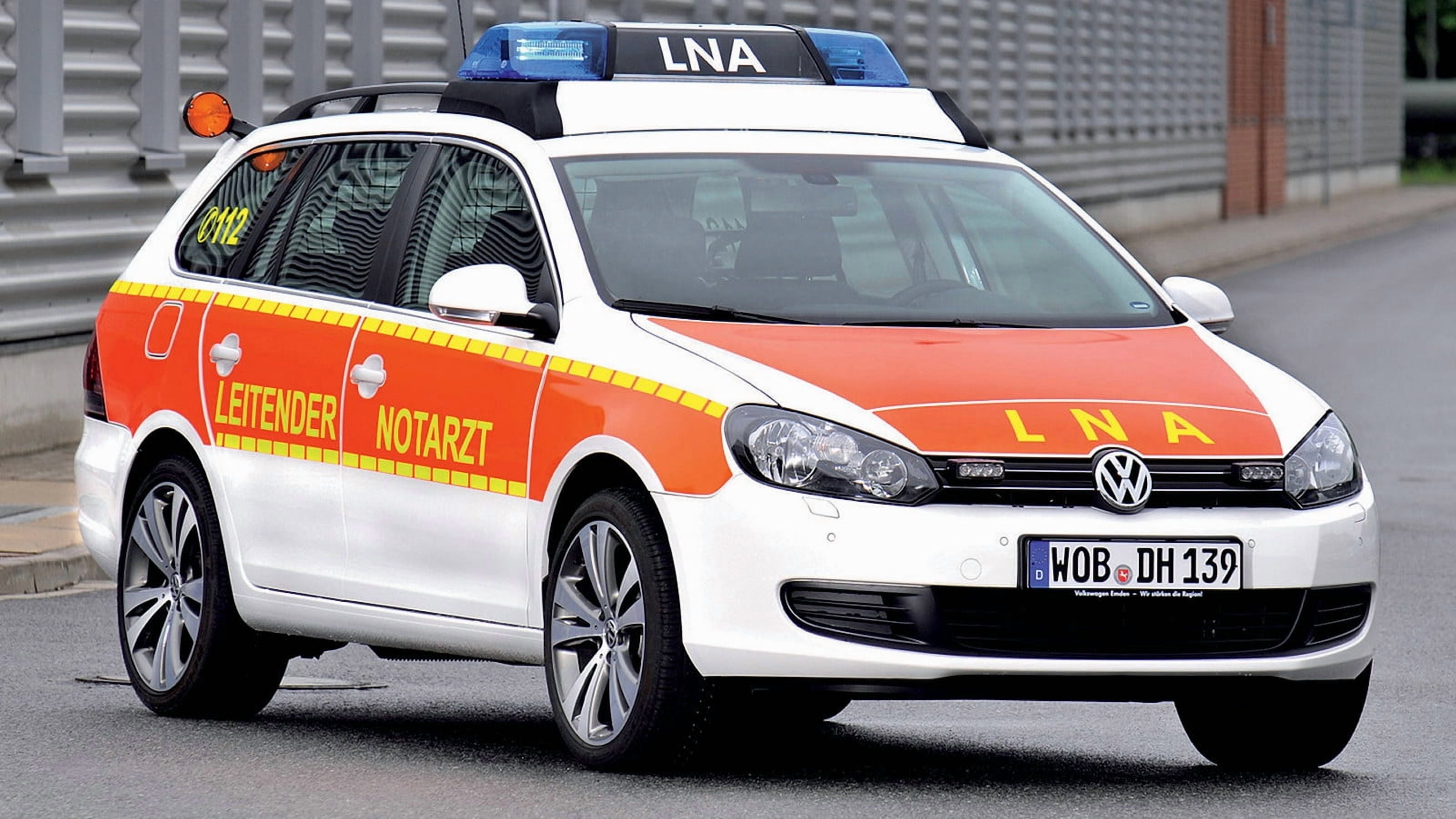 2010 Volkswagen Golf Variant Notarzt Car - 20x30 Inch Glossy Laminated ...