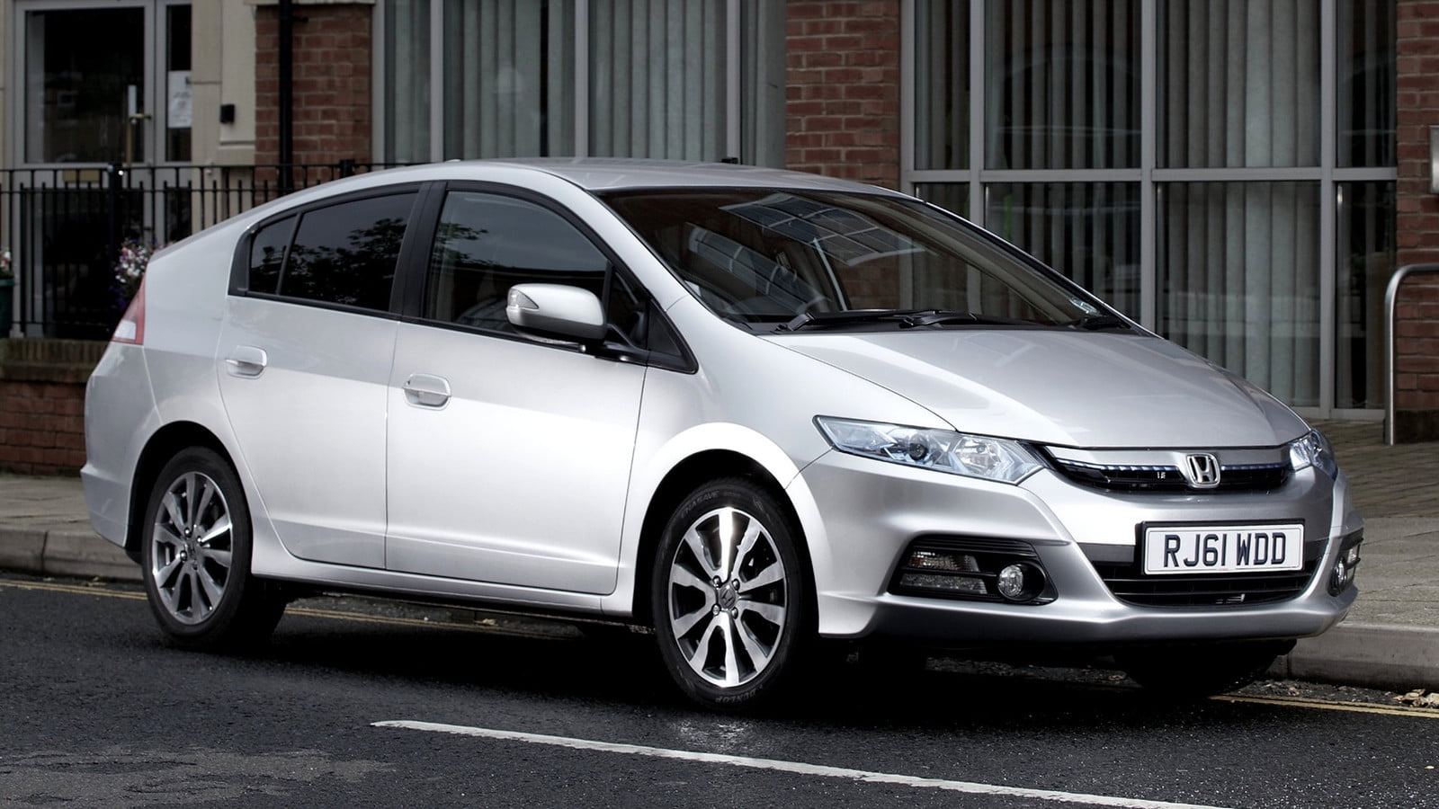 2012 Honda Insight UK - 24x36 Inch Laminated Poster - Stunning Detail ...