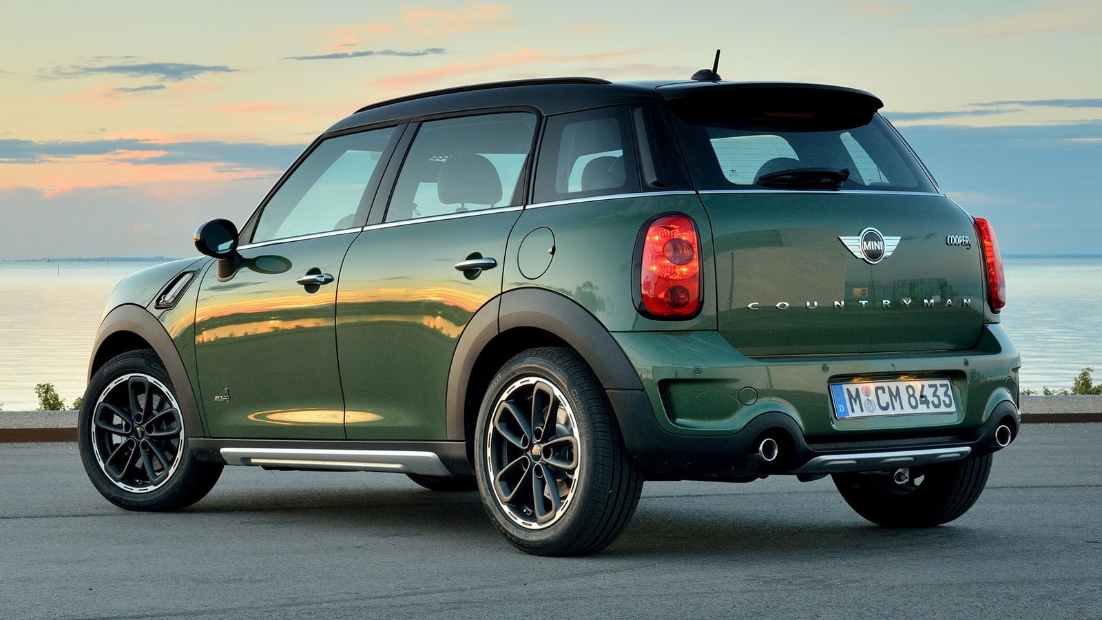 2014 Mini Cooper S Countryman - 24x36 Inch Glossy Laminated Poster ...