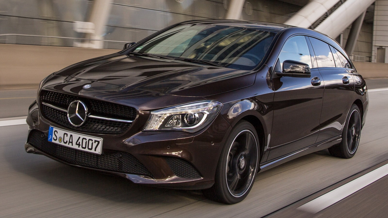 2015 Mercedes-Benz CLA Class Shooting Brake Car Poster - 24x36 Inch ...