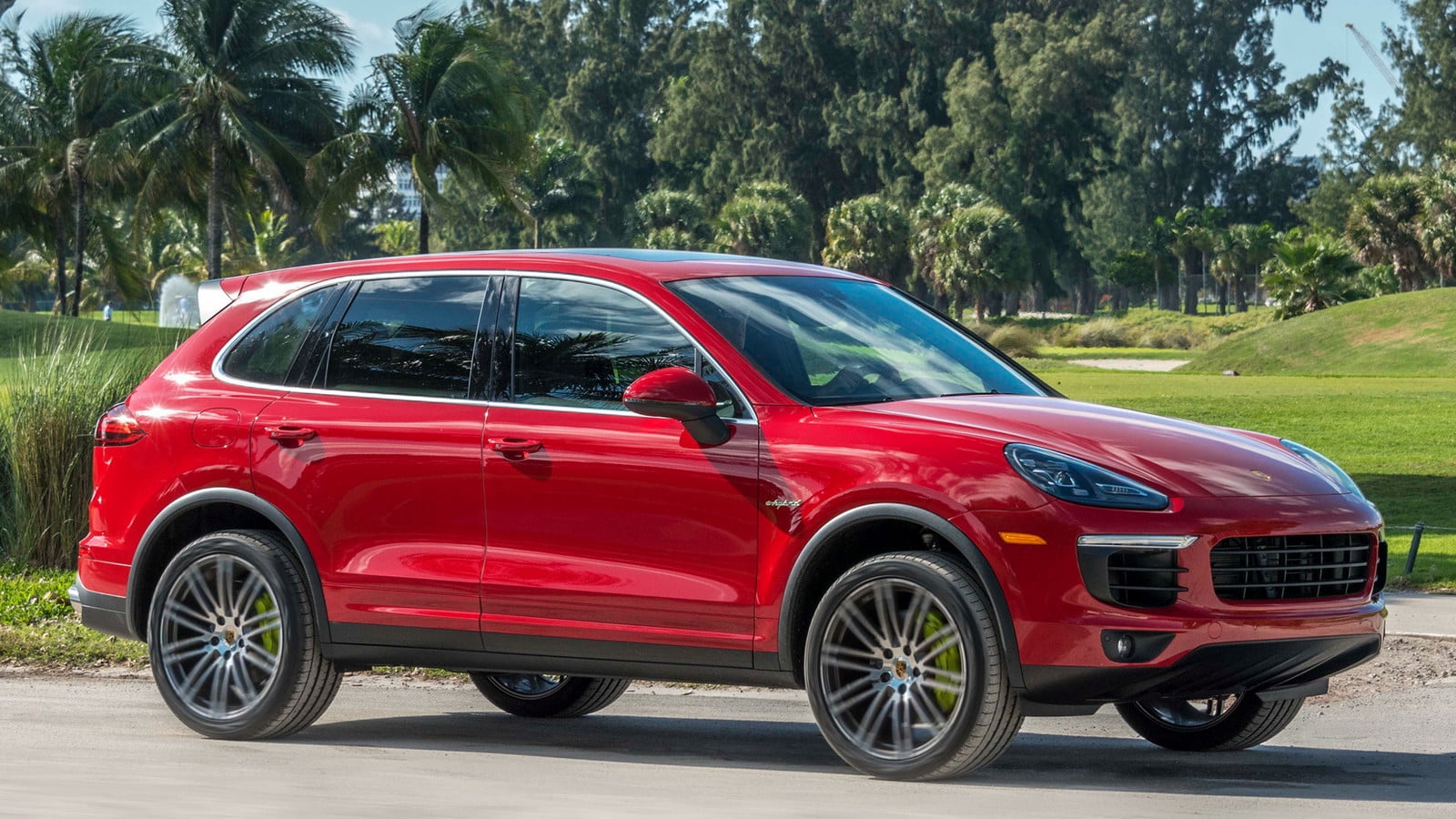 2015 Porsche Cayenne S E Hybrid US Car - Style B - 24x36 Inch Laminated ...