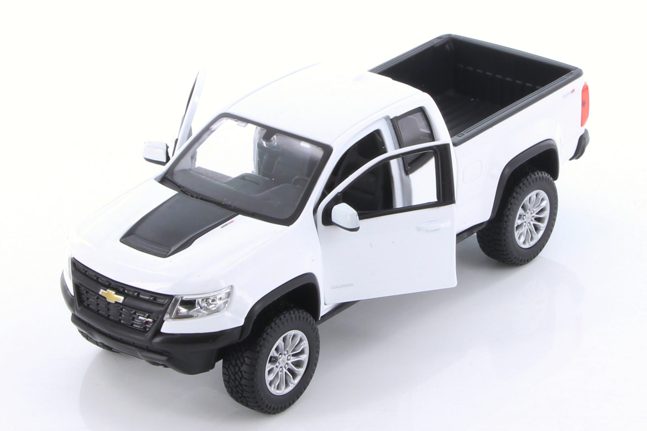 2017 Chevy Colorado ZR2 Pickup Truck, White - Showcasts 37517 - 1/27 ...