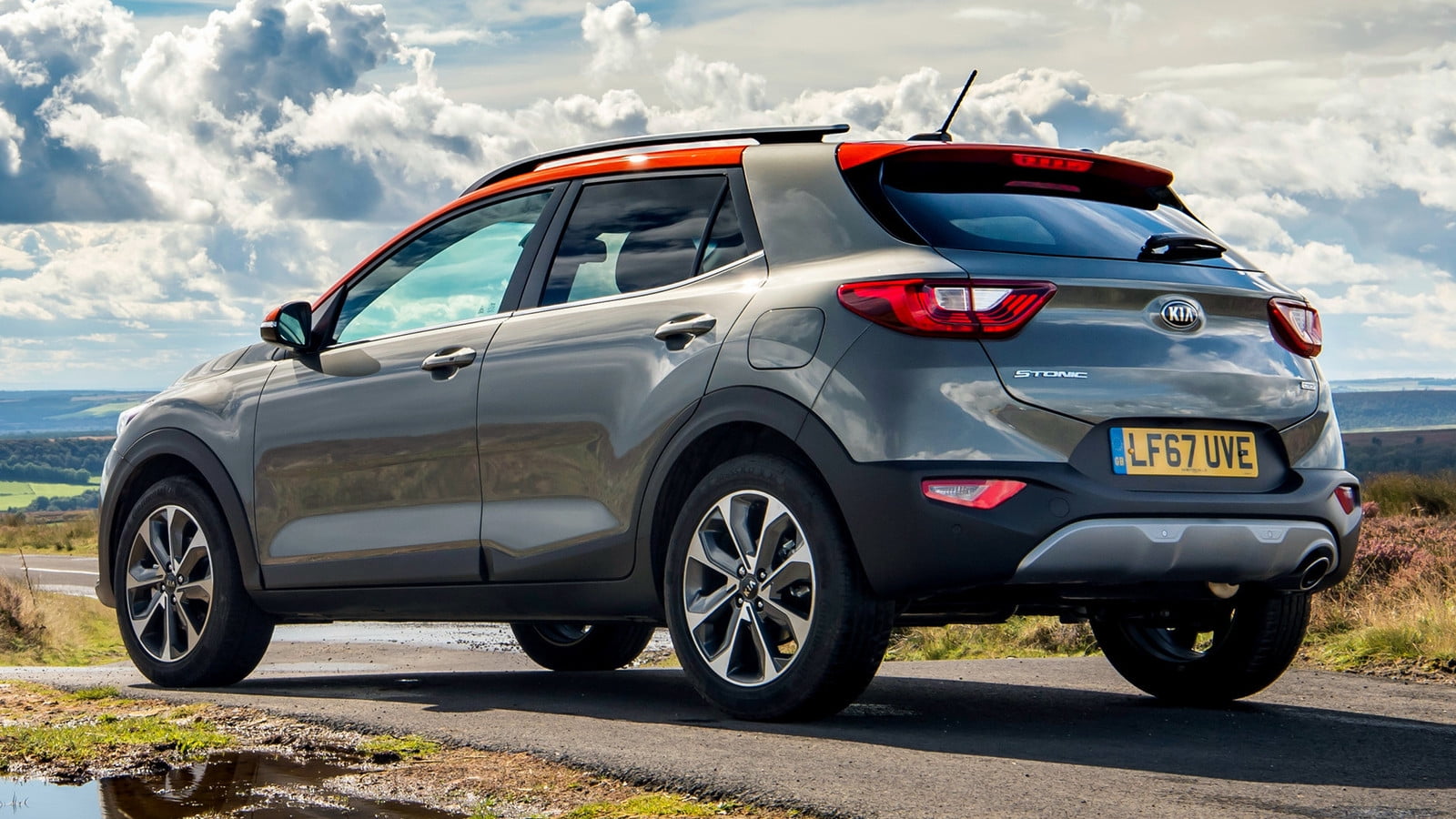 2017 Kia Stonic First Edition UK Car - Style A - 20x30 Inch Laminated ...