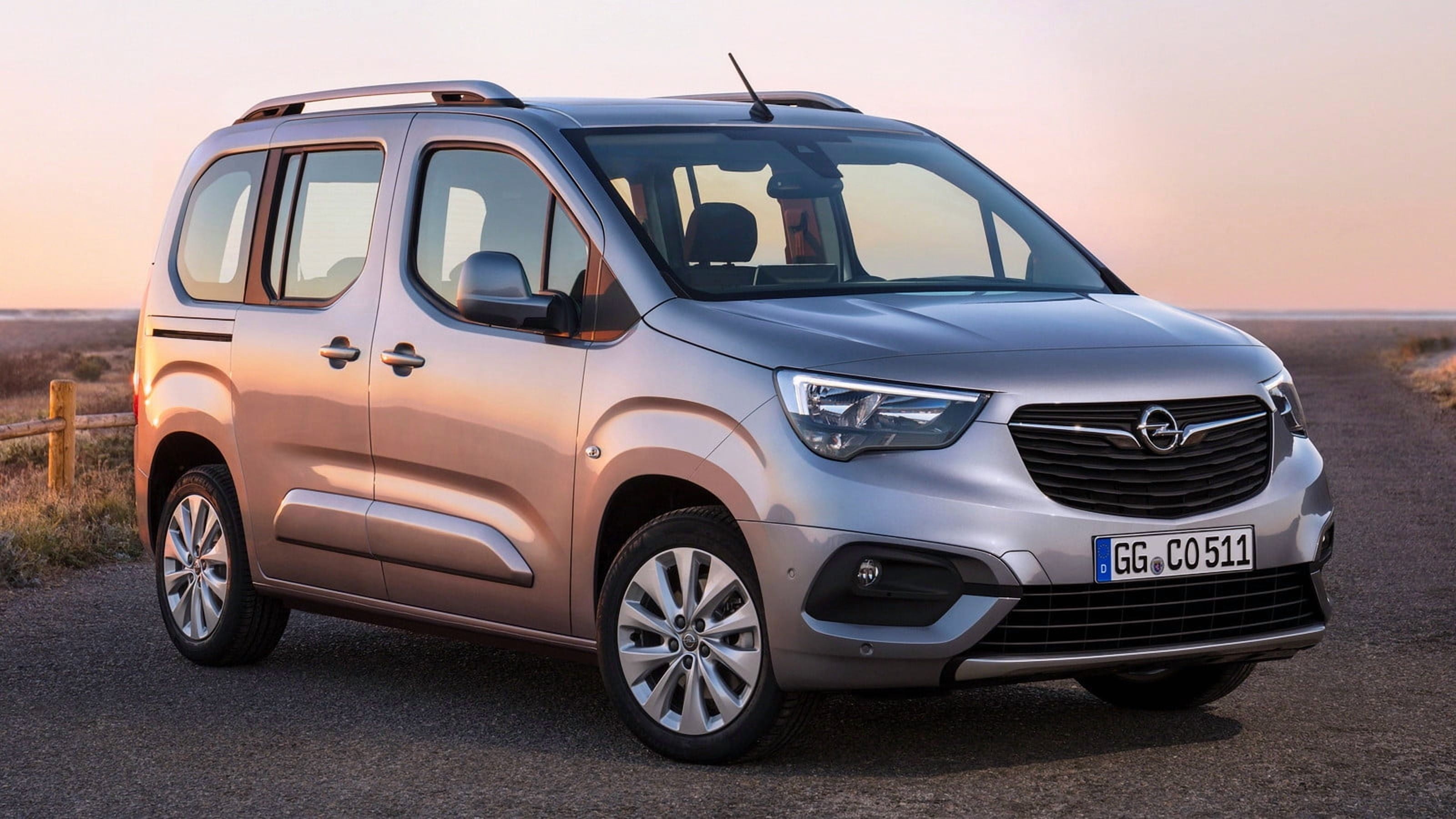 2018 Opel Combo Life - 24x36 Inch Laminated Poster - Stunning Detail ...