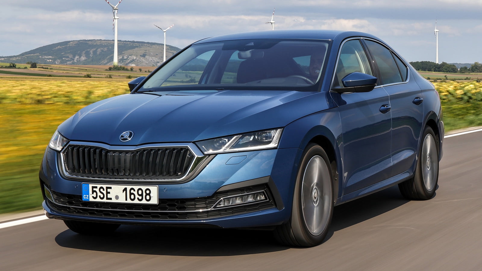 2020 Skoda Octavia E TEC - 12x18 Inch Laminated Poster - Stunning ...