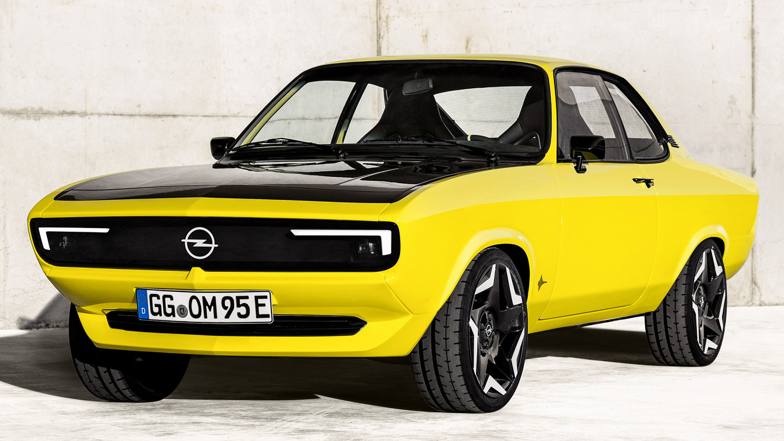2021 Opel Manta GSe Elektromod - 24x36 Inch Glossy Laminated Poster ...