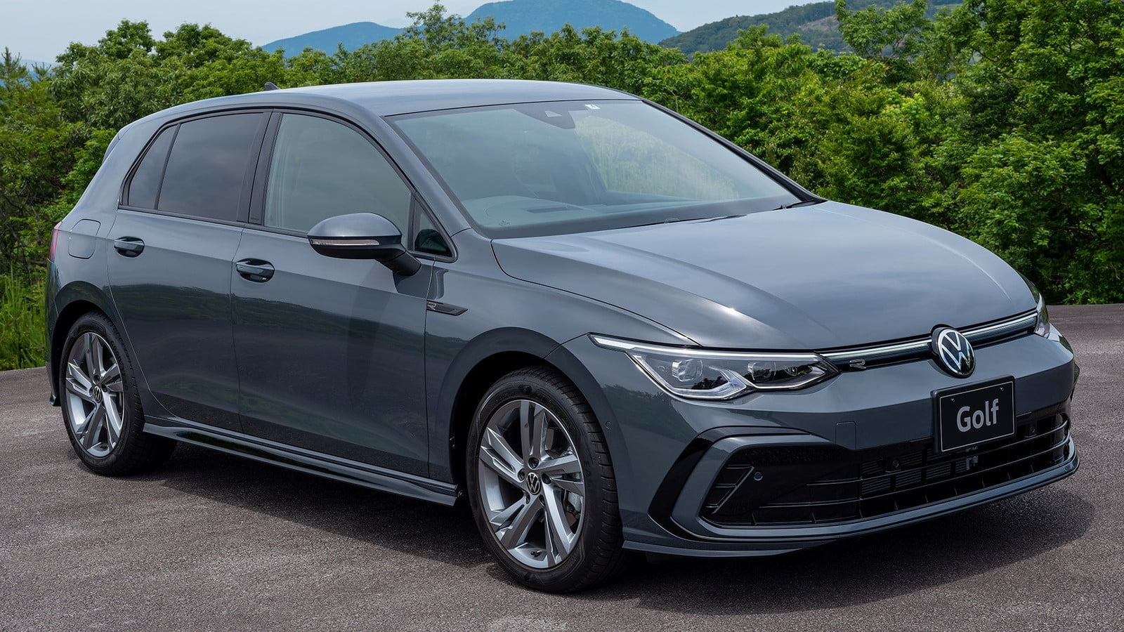 2021 Volkswagen Golf Mild Hybrid R Line JP Car - 20x30 Inch Glossy ...