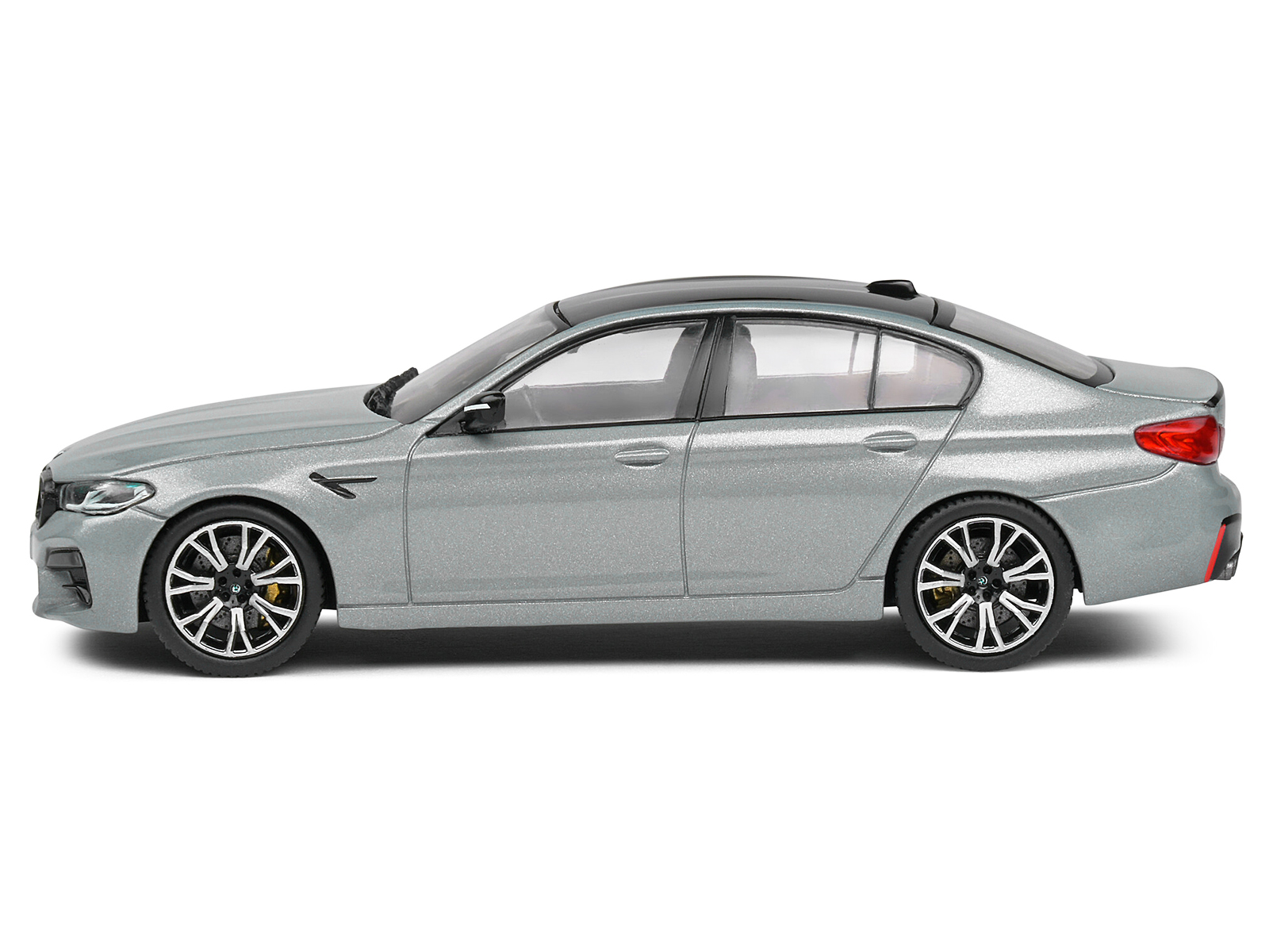 Diecast 2022 BMW M5 F90 Competition Brooklyn Gray Metallic with Black ...