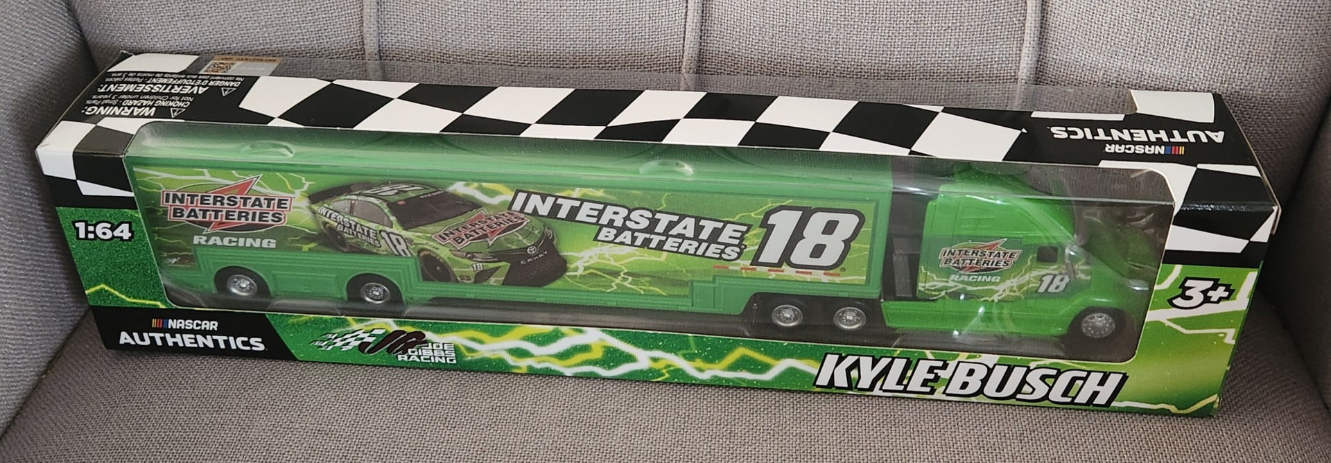 Lionel 1:64 Scale Diecast Hauler - Walmart.com