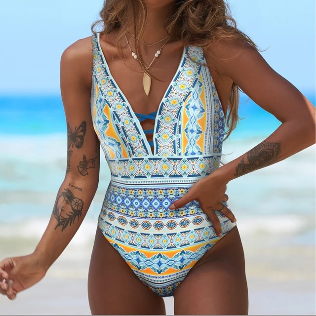 2024 New Sexy One Piece Swimsuit Patchwork Swimwear Women Yeningni