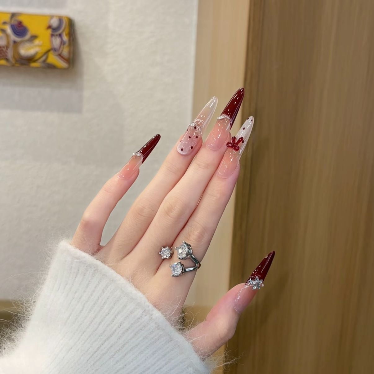 2025 Autumn and Winter New Year's Red Wear Nail Art Cat's Eye Finished ...