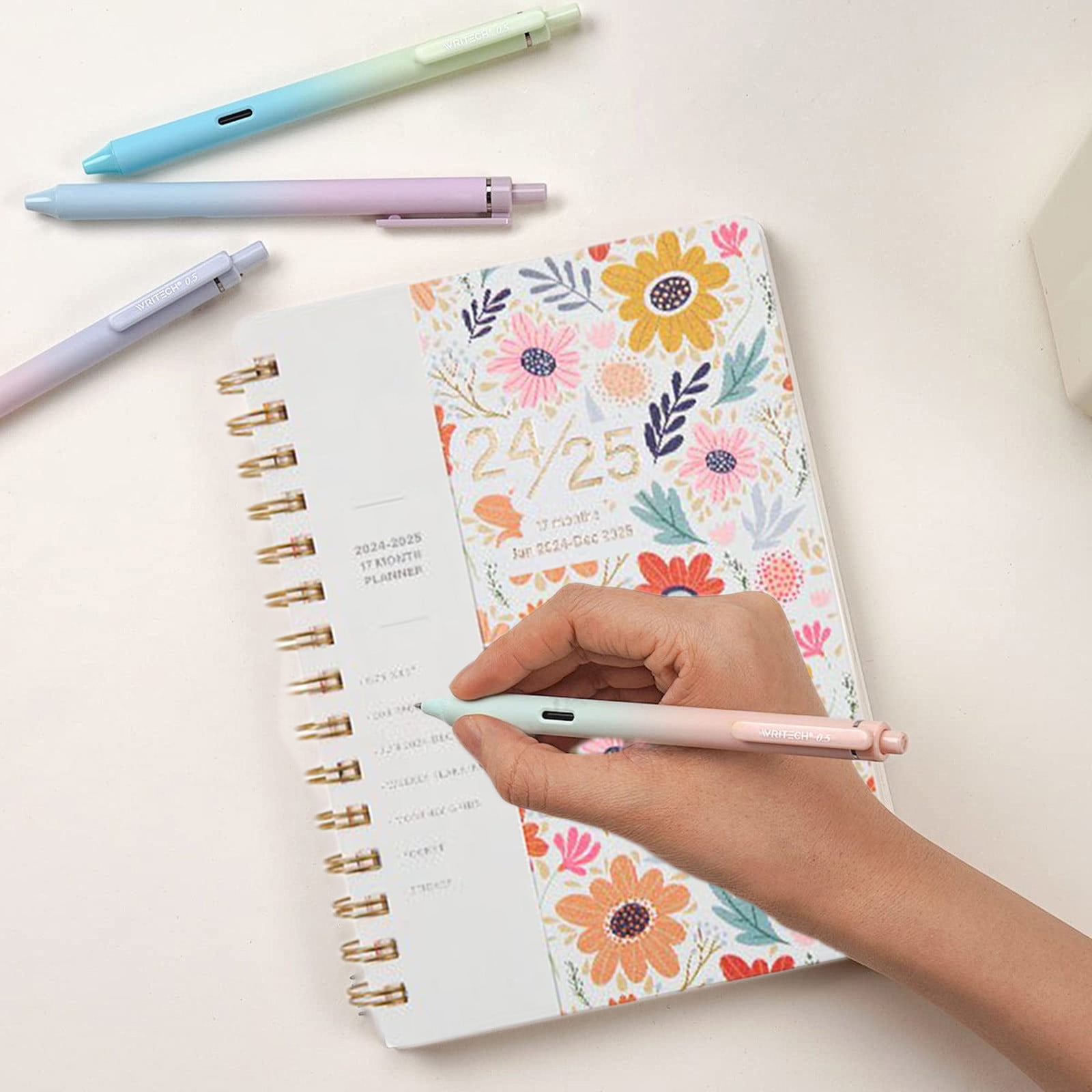 2025 Planner,Daily Planner 2025,Planner 2025, Jan. 2025 - Dec. 2025 ...