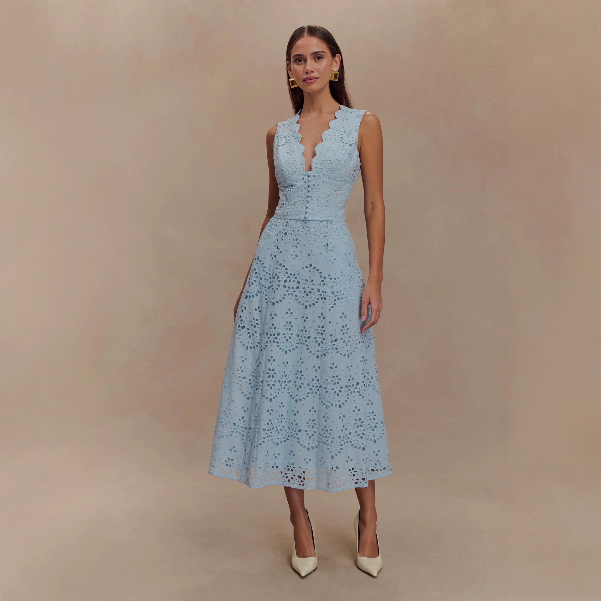 2026 Spring/Summer New Women's Light Blue Eyelet Embroidery Scalloped V ...