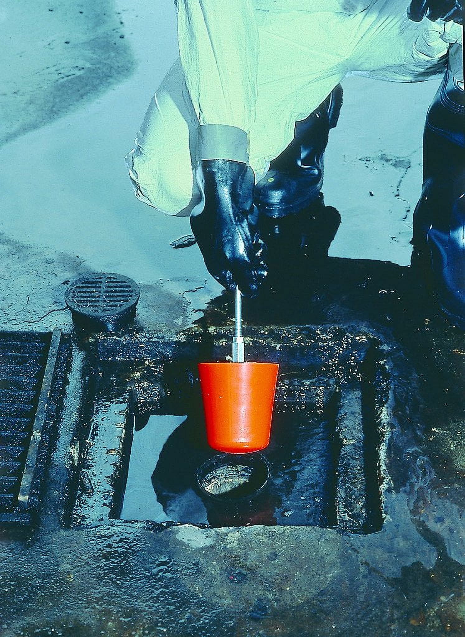 2119 Polyurethane Conical Ultra-Drain Plug, 10" Diameter, Orange ...